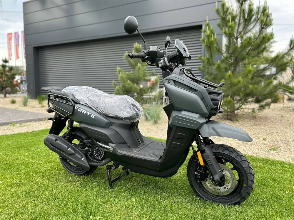 Купити електроскутер FORTE UNICORN EV 2800W Форте. Київ.